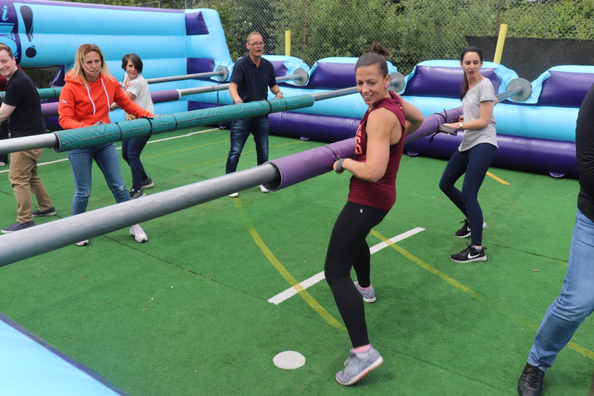 School Team Building Activities - Hi5 Ski School in Reading, Berkshire